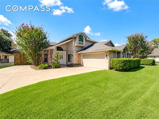 13103 Wickersham Ln, Houston, TX