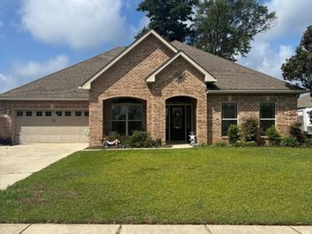 13103 Hawthorn Dr, Biloxi, MS 39532