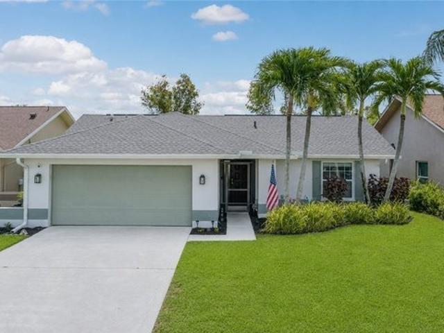13103 Regent Cir, Fort Myers, FL 33966