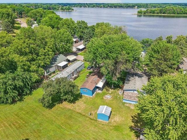 13100 th St Trlr 131, Lindstrom, MN 55045