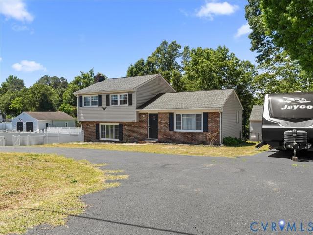 13100 S Chester Road