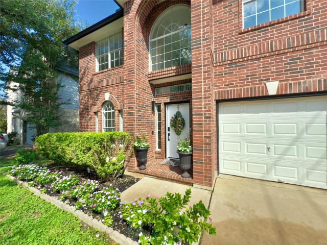 13102 Hunters Chase Dr