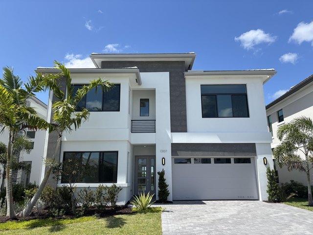 13107 Feathering Way, Palm Beach Gardens, FL 33412