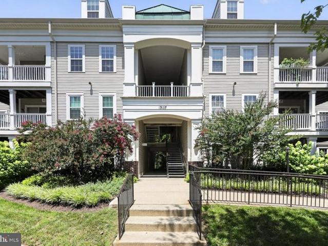 13107 Millhaven Pl Unit 6A, Germantown, MD 20874
