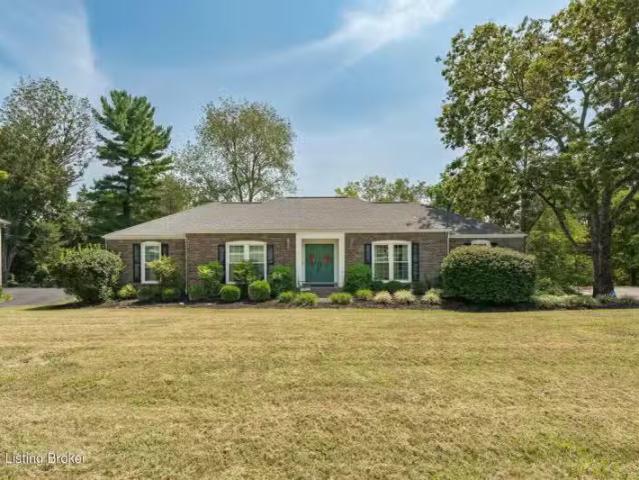 13104 SPRINGHILL WAY, PROSPECT, KY 40059 Single Family Residen.