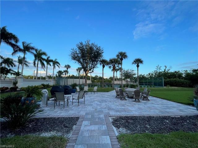 13105 Vanderbilt Dr, Unit 802, Naples, FL 34110 | MLS #225073