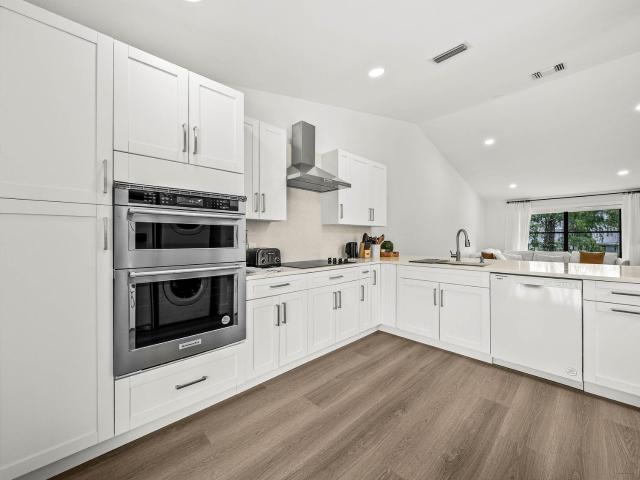 13105 Belhaven Court, 15, Wellington, FL