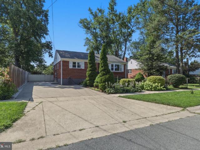 13105 Hallet Court
