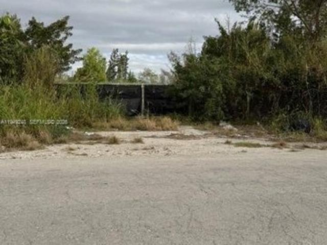 13105 SW 199th Ave, Miami, FL 33177