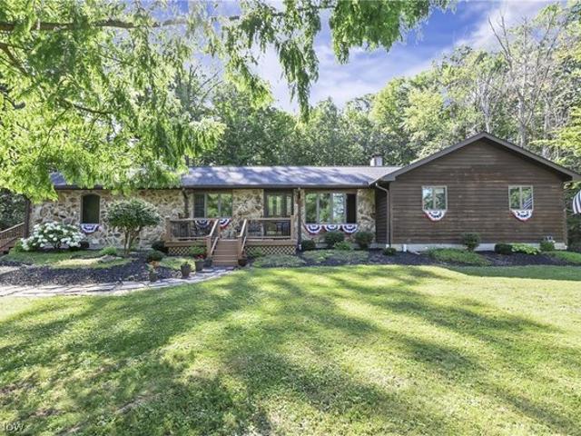 13106 N Boone Rd, Columbia Station, OH 44028