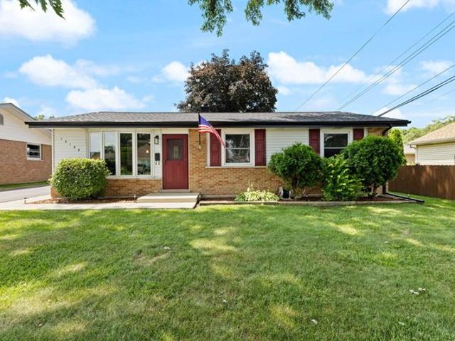 13108 Fairway Dr, Crestwood, IL 60418