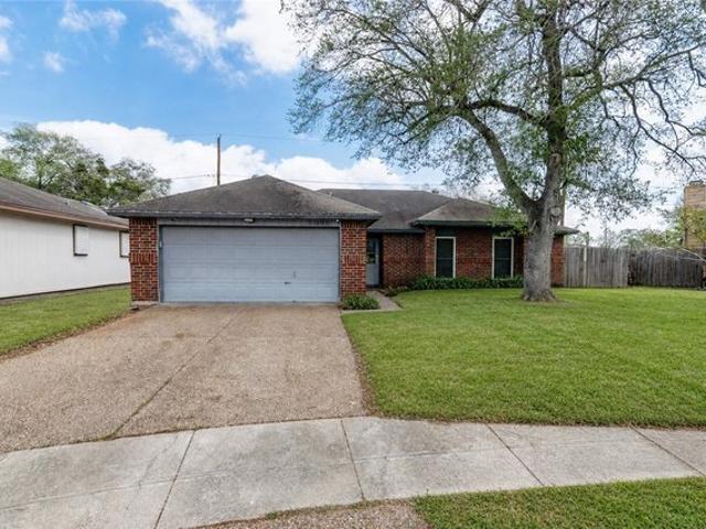 13109 Deepwater Cir, Corpus Christi, TX 78410