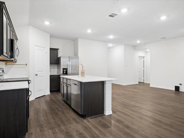 13109 Don Fisher Ln, Providence Village, TX 76227 | MLS #21250 | Compass