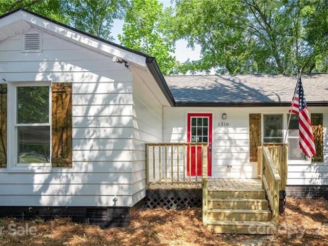1310 Meadow Ave, Kannapolis, NC 28083
