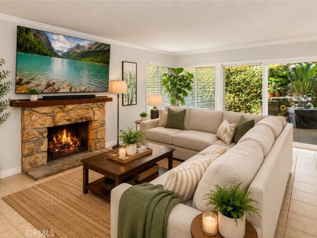 1310 N Wyeth