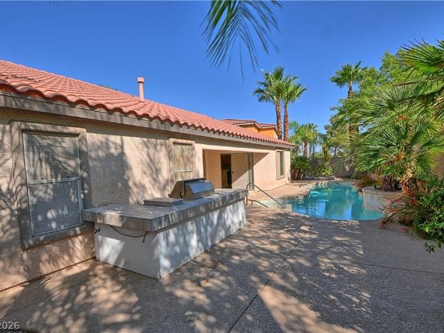 1310 Autumn Wind Way