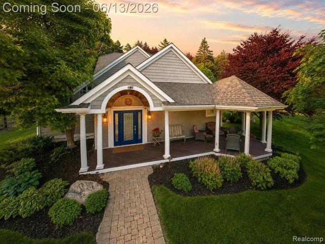 1310 Brauer Rd, Metamora Vlg, MI 48371
