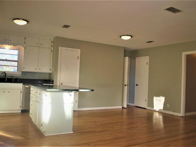 1310 Coit