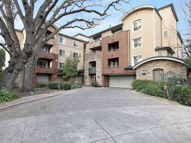 1310 Creekside Dr Unit 203, Walnut Creek, CA 94596