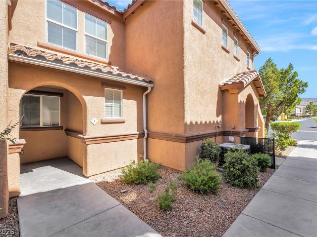 1310 Crystal Hill Ln, Unit 1, Henderson, NV 89012 | MLS #2777 | Compass