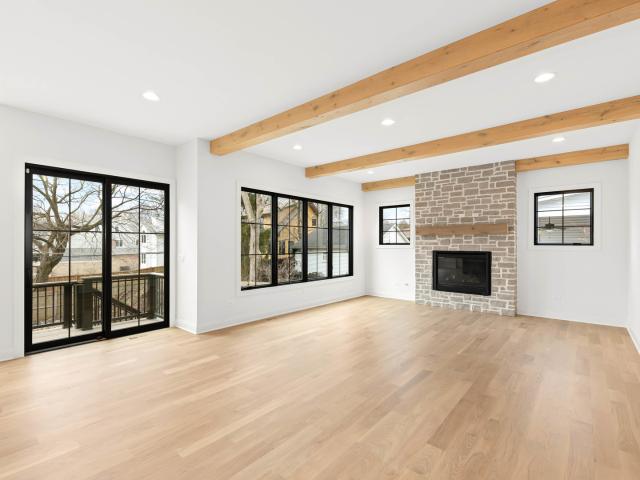 1310 Eagle St, Naperville, IL 60563 | MLS #12704