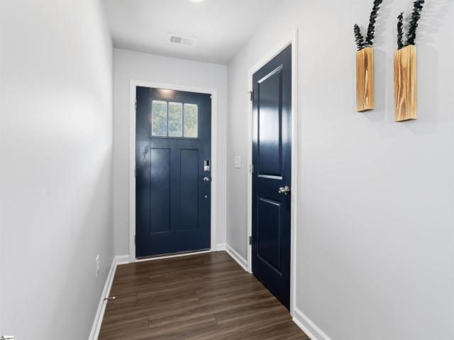 1310 Fairbairn Road