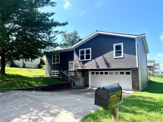 1310 Hillview Dr, Rolla, MO 65401