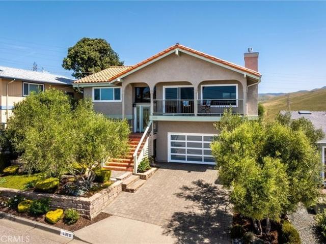 1310 Hillcrest Dr, Morro Bay, CA 93442