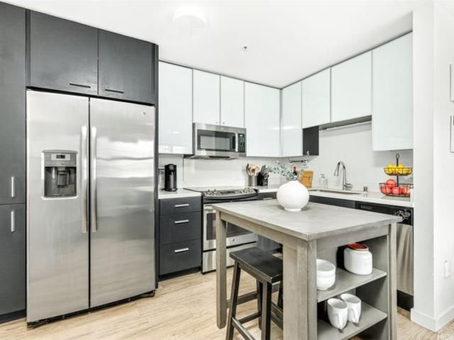 1310 Pensacola St Apt 307, Honolulu, HI 96814