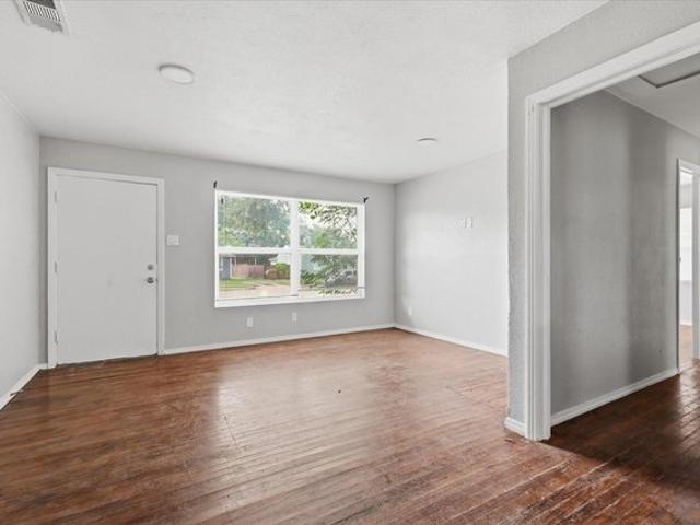 1310 Stone Dr, Irving, TX 75061