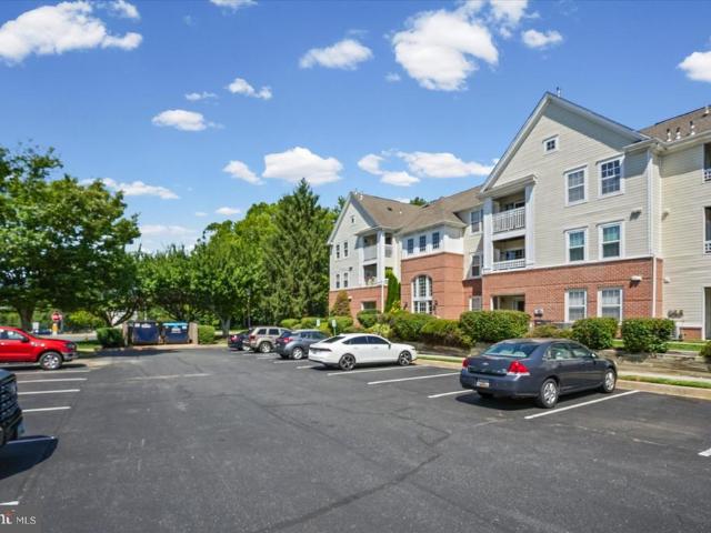 1310 Sheridan Place # 27
