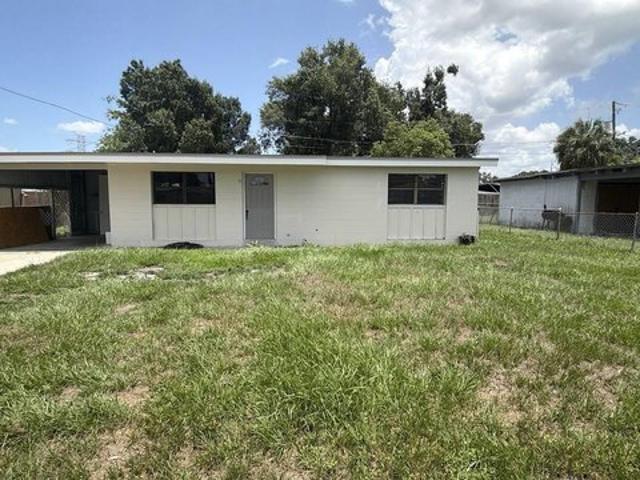 1310 Warrington Way, Tampa, FL 33619
