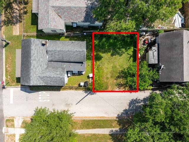 1310 32nd St, Galveston, TX 77550