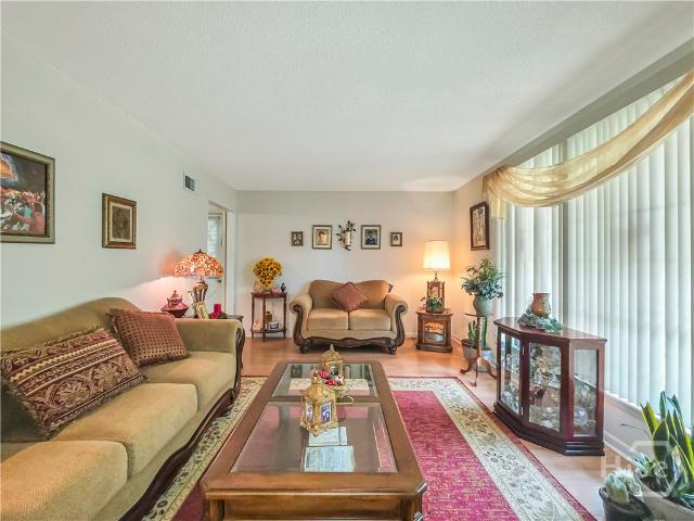 13113 Hermitage Road