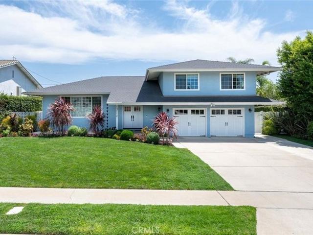 13112 Wheeler Pl, North Tustin, CA 92705