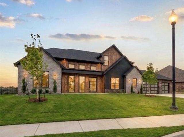 13112 Mackinac Island Dr, Oklahoma City, OK 73142