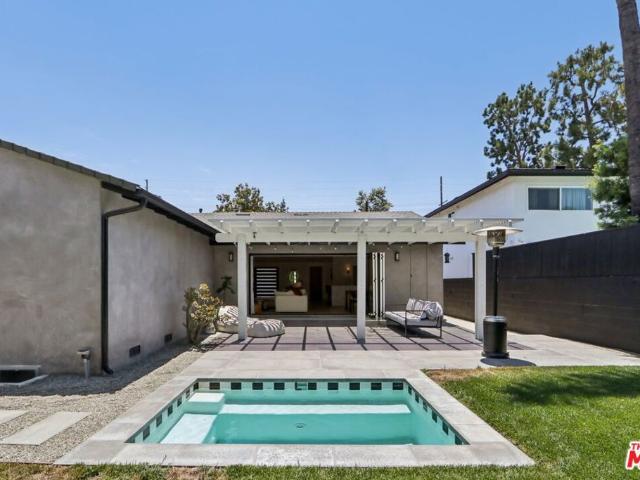 13117 Magnolia Boulevard