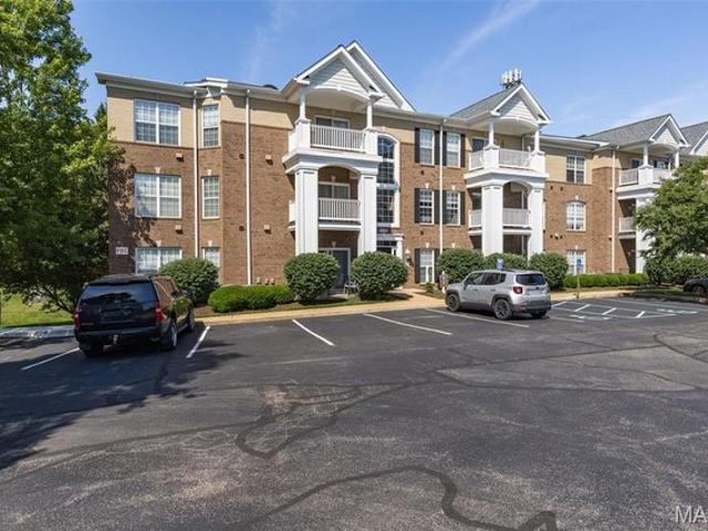 13115 Mill Crossing Ct Apt 205, Saint Louis, MO 63141