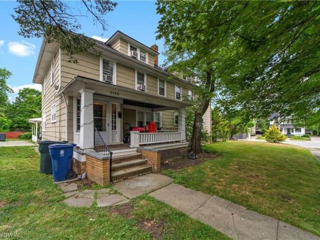 13116 Cedar Rd, Cleveland Heights, OH 44118