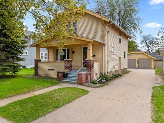 1311 Manila St, Manitowoc, WI 54220