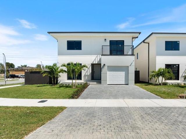 1311 NW 2nd St, Florida City, FL 33034