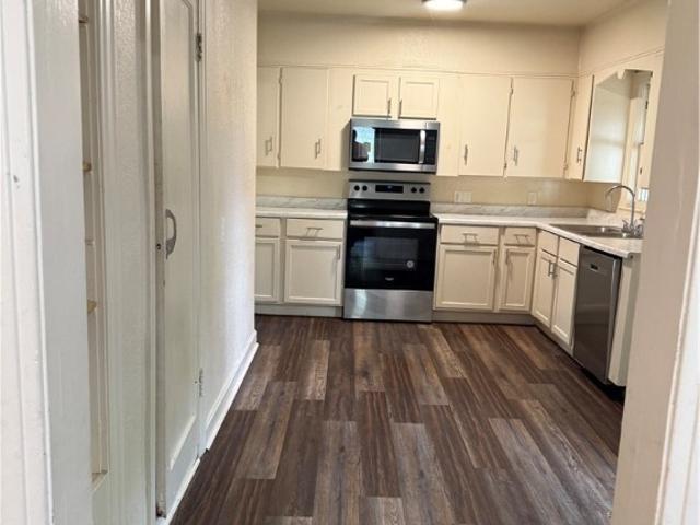 1311 N 38th Street
