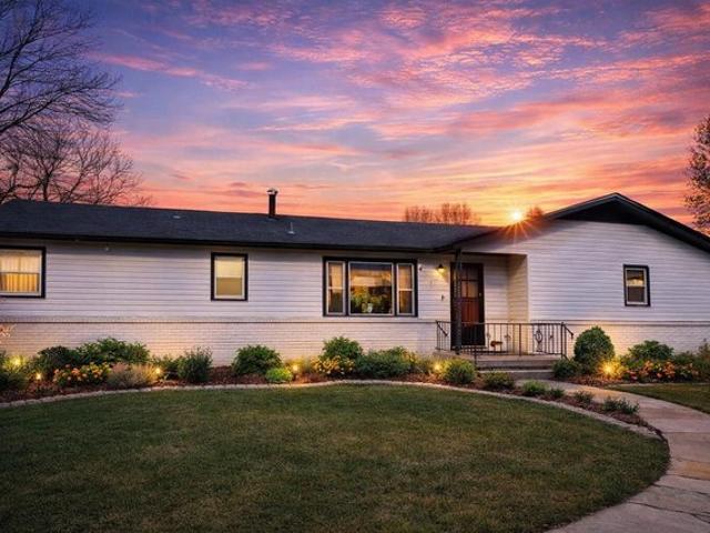 1311 N Dawn Ave, Springfield, MO 65803