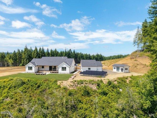1311 Olalla Rd, Toledo, OR 97391