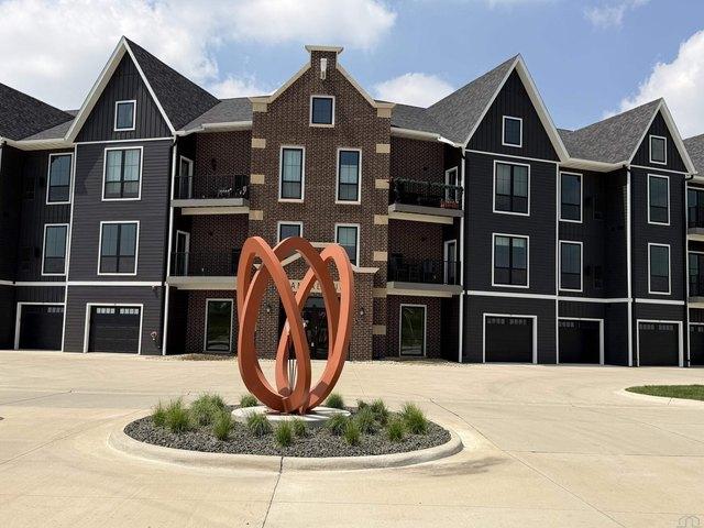 1311 Canal Ct SE Unit 1, Orange City, IA 51041