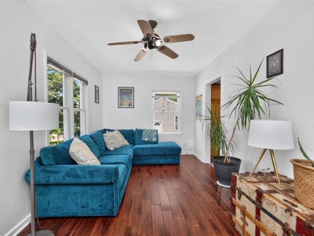 1311 E 33rd Court