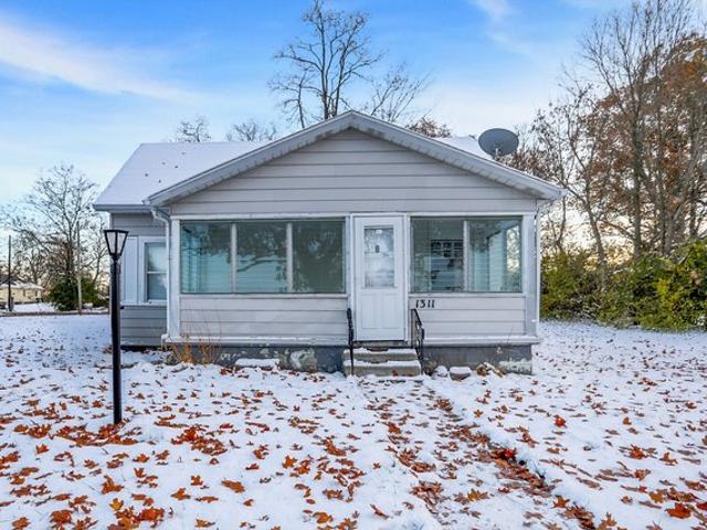 1311 E Butler St, Muncie, IN 47303