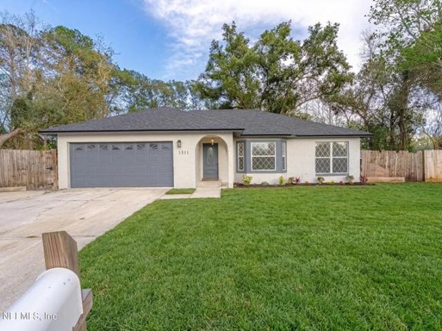 1311 Elk Ct S, Orange Park, FL 32073