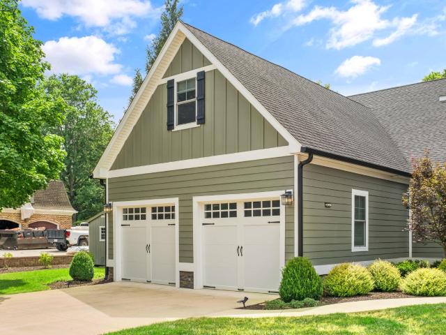 1311 greenbrier rd