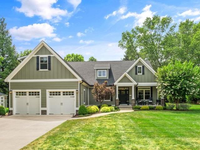 1311 Greenbrier Rd, Waynesboro, VA 22980